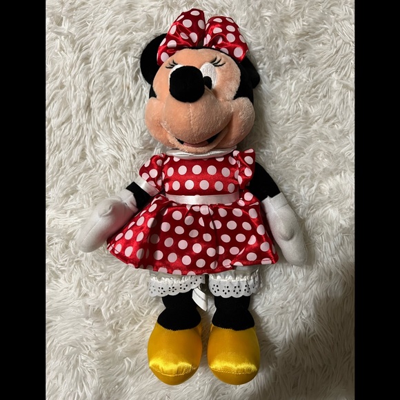 Toys | Minnie Mouse Stuffed Toy | Poshmark